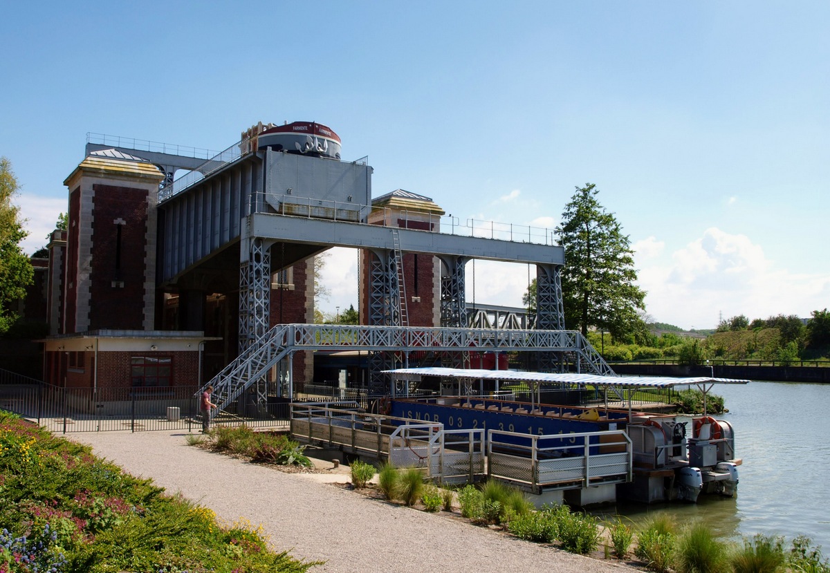 The Fontinettes Boat Lift, Arques, Pas-de-Calais - Mechtraveller