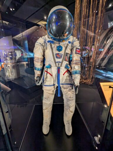 Space: Highlights from London's Science Museum - Mechtraveller