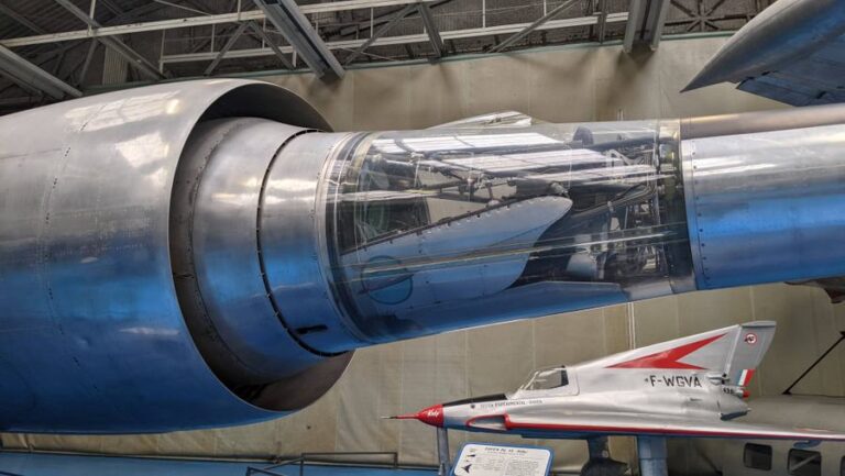 Air & Space Museum, Le Bourget, Paris - Mechtraveller
