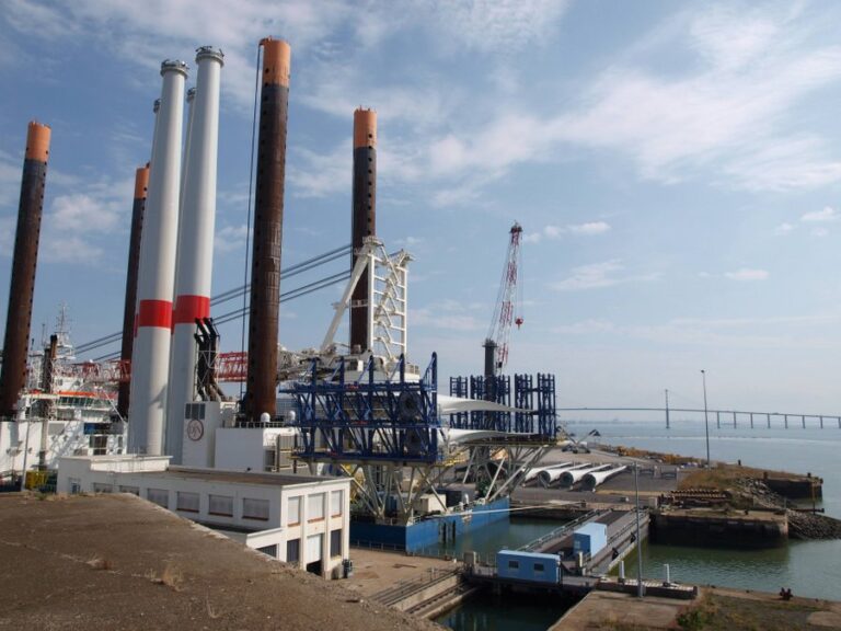 EOL Centre éolien - Offshore Wind Farm Visitor Centre in Saint-Nazaire ...